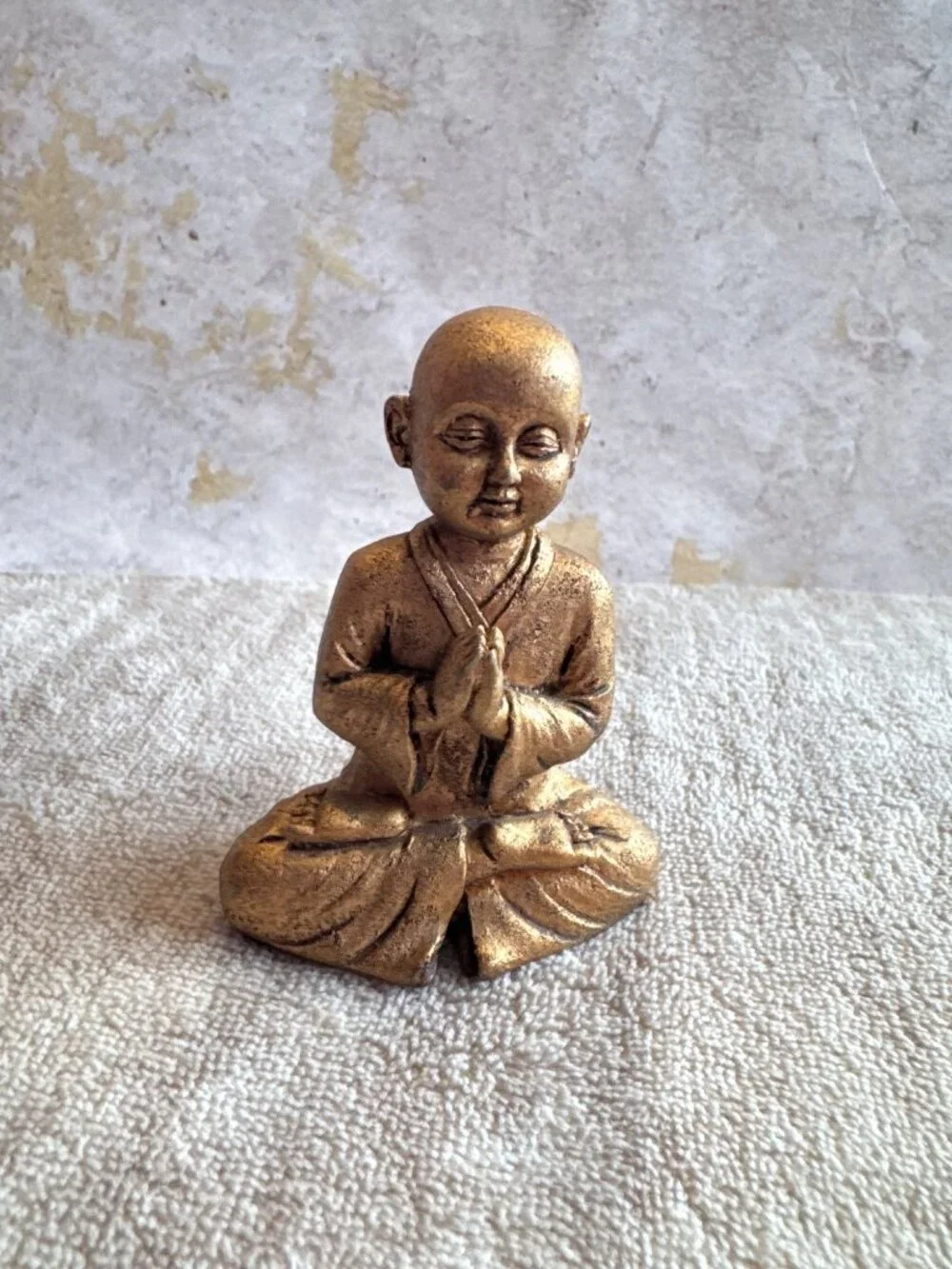 Art | Praying Meditating Monk Buddha Small Figure Statue Gold Tone ...